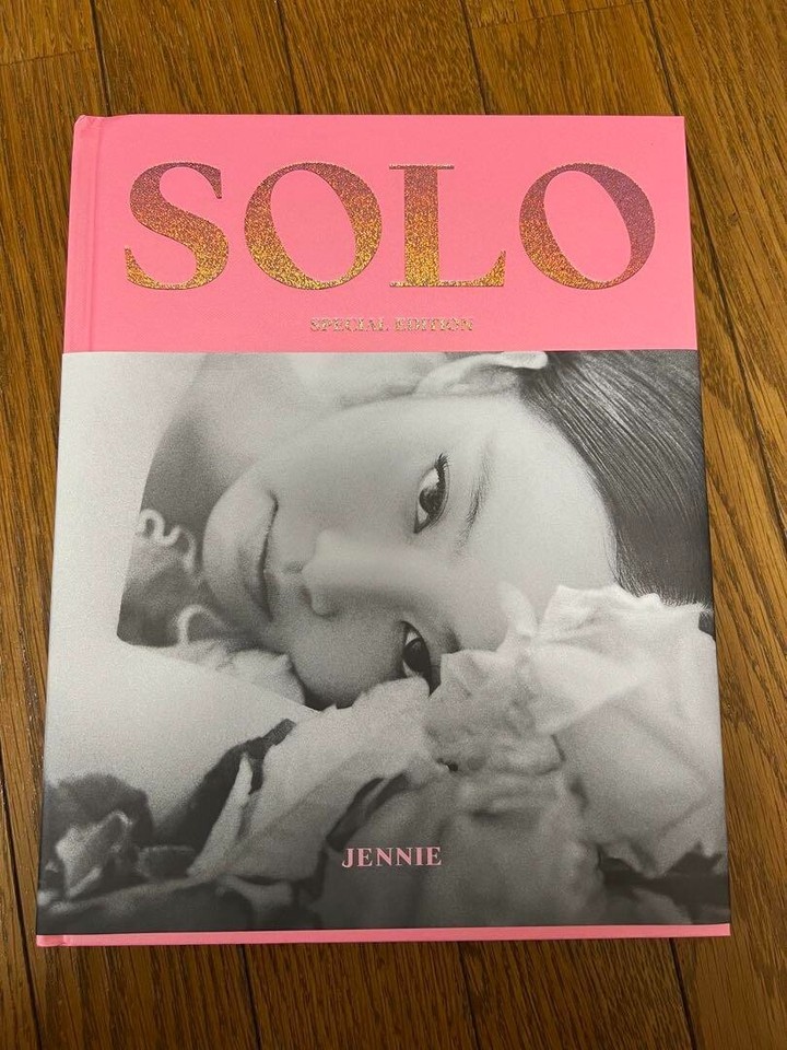 BLACKPINK JENNIE SOLO Special Edition 1st Photobook Sticker Photocard ...