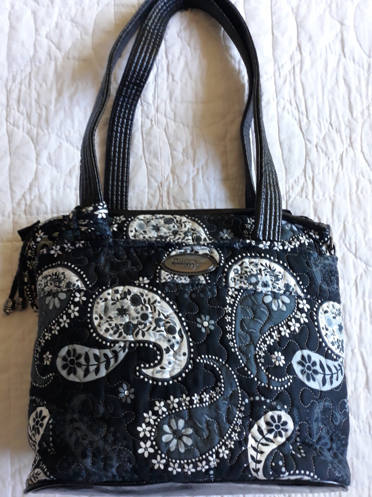 Donna Sharp Black & White Paisley Quilted & Patent Medium Shoulder ...