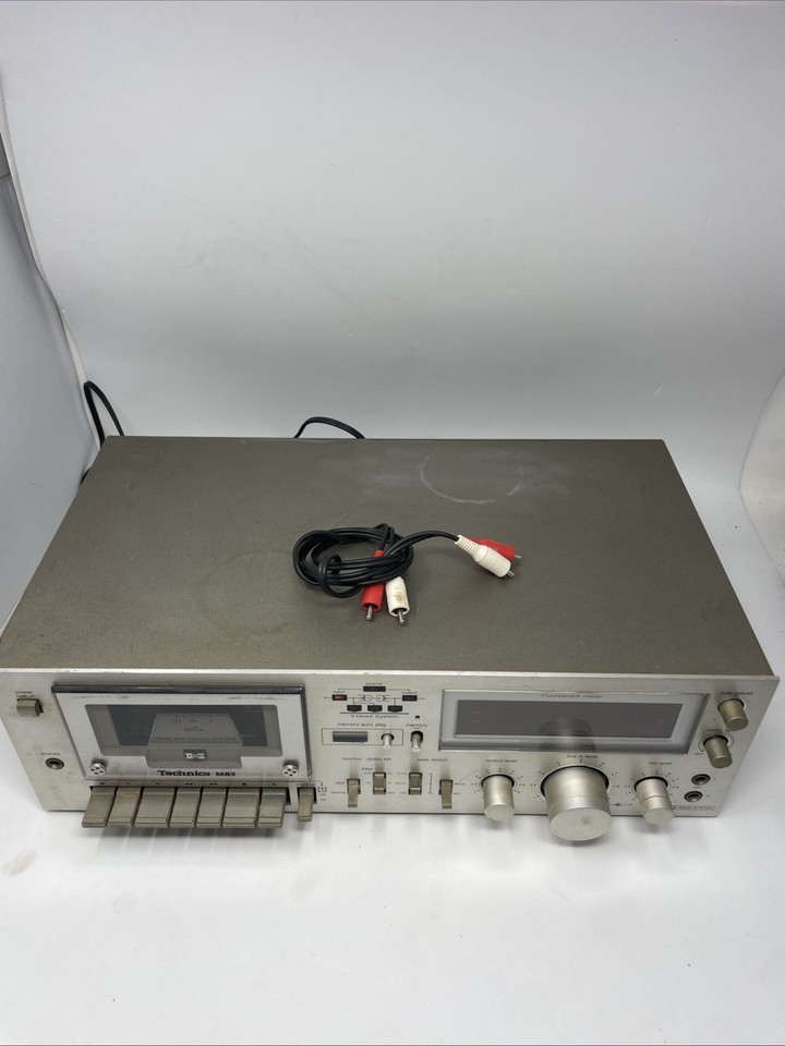 Technics RS-M63 3 Head Stereo Cassette Tape Deck All functions are ...