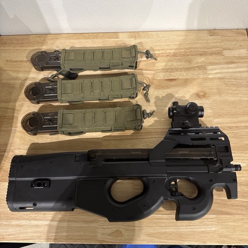 Novritsch SSR90 P90 Airsoft Gun Aeg Kit With Mags, Pouches, And Optic ...