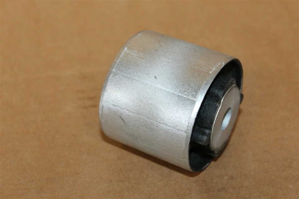 VW Touareg 2003-10 Single Transfer Gearbox Bush 7L0525337B New genuine ...