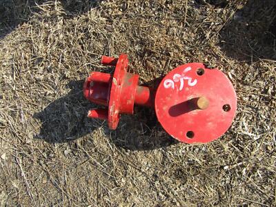 WHEEL RAKE AXLE HUB ASSEMBLY NEW HOLLAND?? HAY RAKE #2 | eBay