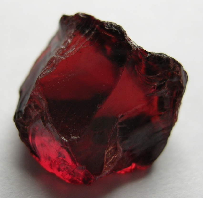 GARNET / CHROME PYROPE, RED ROUGH FOR FACETING, MOZAMBIQUE, AFRICA | eBay