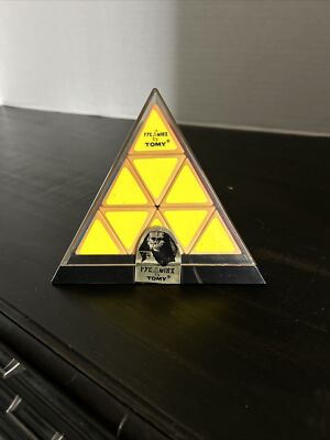 Vintage 1981 ~ TOMY ~ Pyraminx ~ Pyramid Triangle Puzzle ~ Rubik's Cube ...