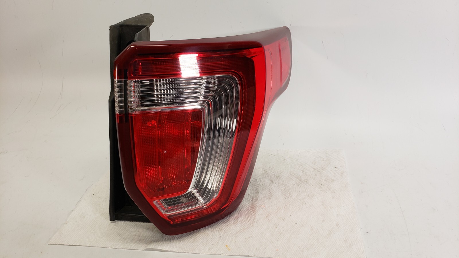 2016-2019 FORD EXPLORER TAIL LIGHT PASSENGER RIGHT LED LAMP 16-19 BARE ...