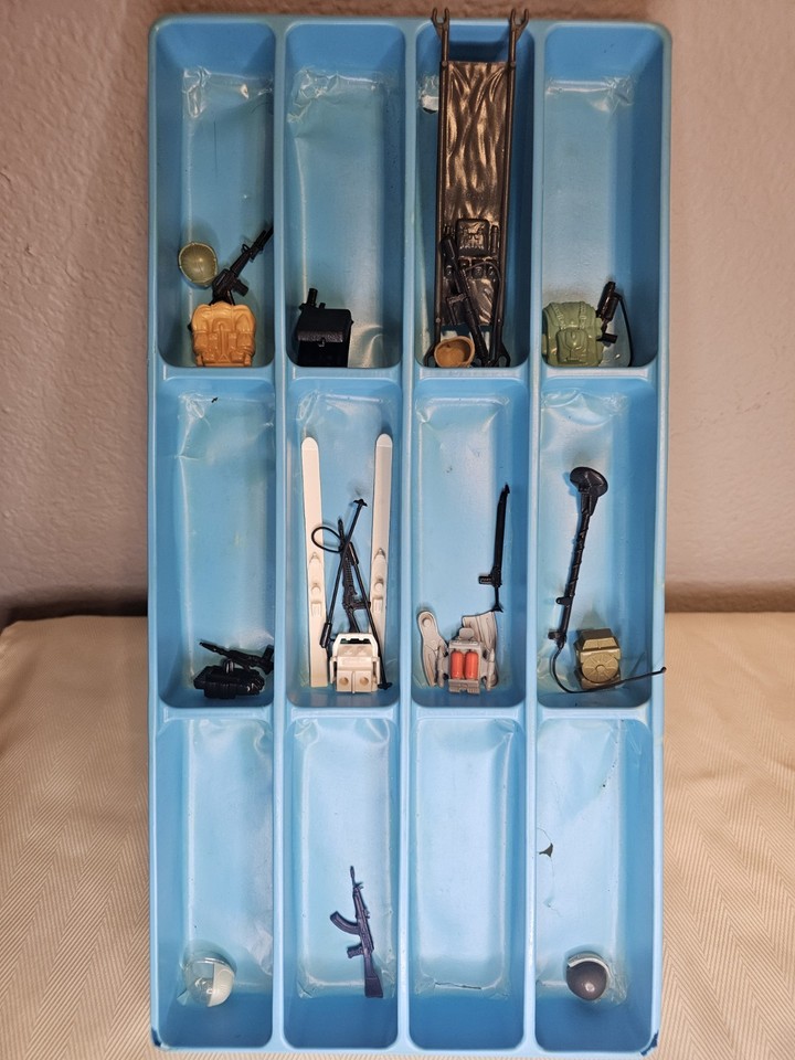 1982/1983 - 24 Figure Set 100% Complete - Cobra Army Builder Near Mint ...