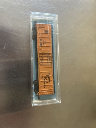 Atlas | Pacific Fruit Express 50 FT. Mech. Reefer | 2304 | N Scale ...