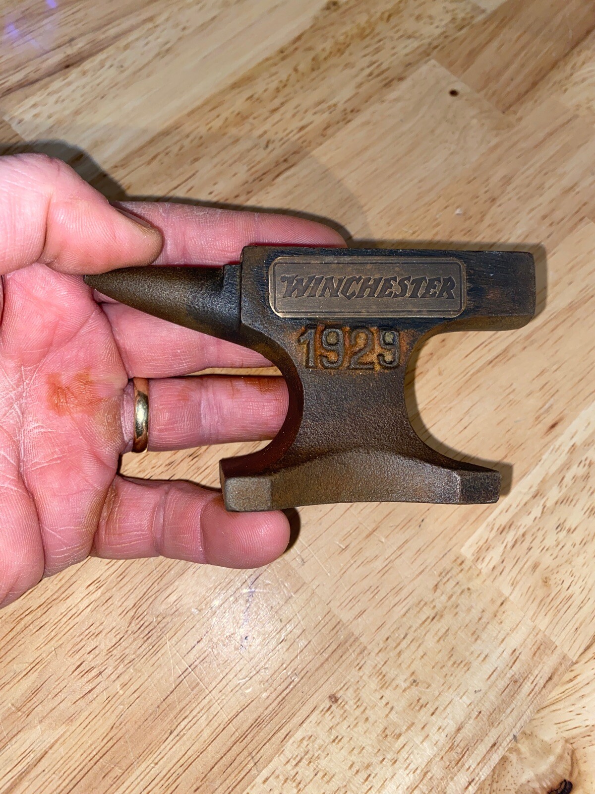 Winchester Anvil Solid Metal Collector Blacksmith Man Cave Welder ...