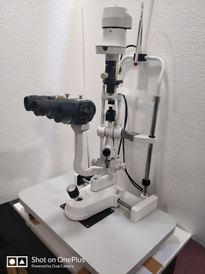 Slit Lamps - Applanation Tonometer