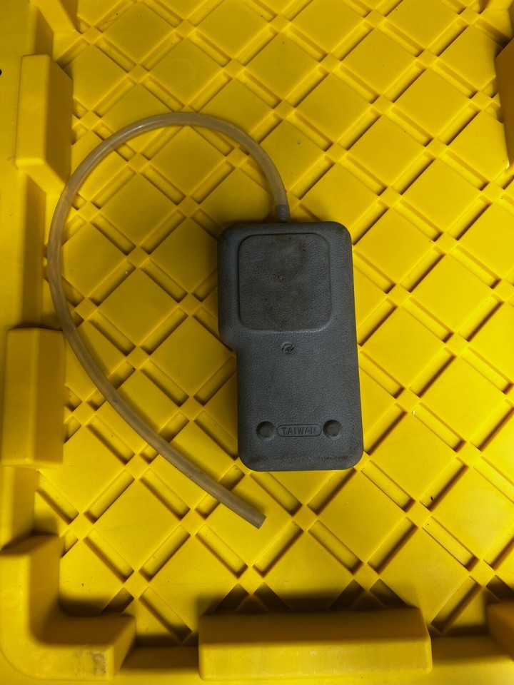 UEI EM151 Electronic Manometer. | eBay