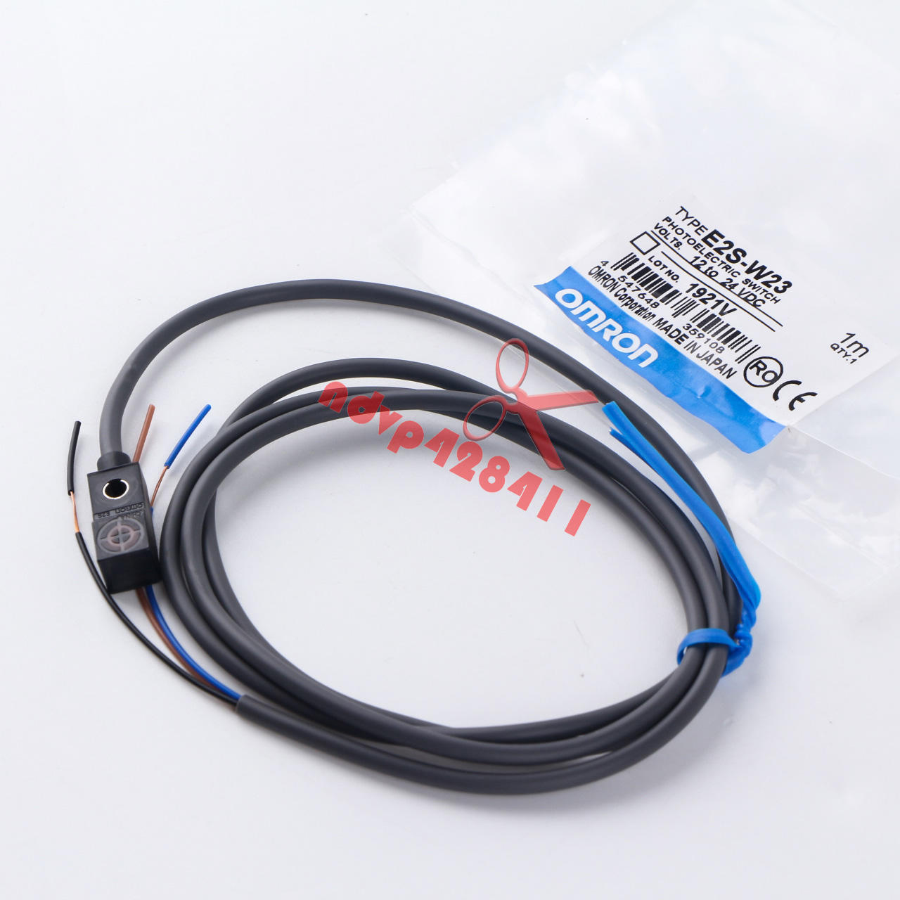 NEW 1PCS Omron E2SW23 E2S-W23 Proximity Switch 12-24 VDC 1M | eBay UK