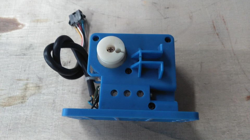 Elliptical Octane Q37c Resistance Gear Motor Brake Tensioner | eBay