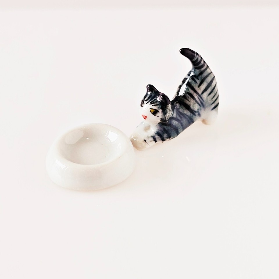 Miniature Ceramic Kitten Figurine Set Tiny Collectible Cat Desk Decor ...