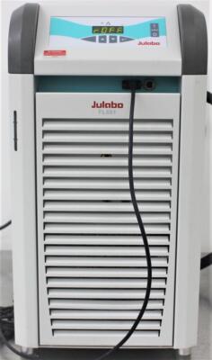 Water Baths & Chillers - Julabo