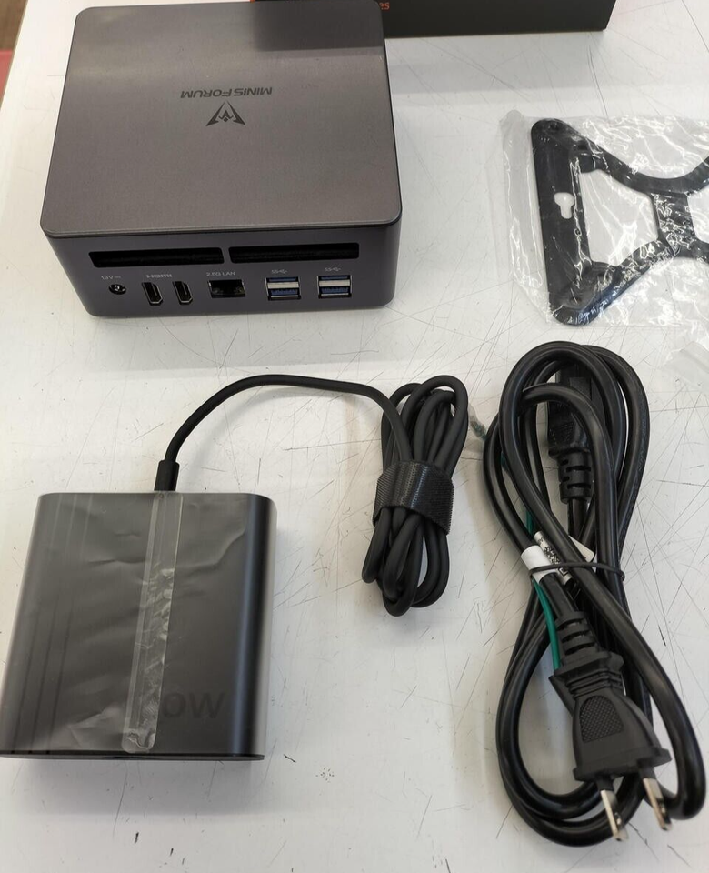 MINISFORUM UM790 Pro Mini PC AMD Ryzen 9 7940HS 32GB-RAM 1TB-SSD Radeon ...