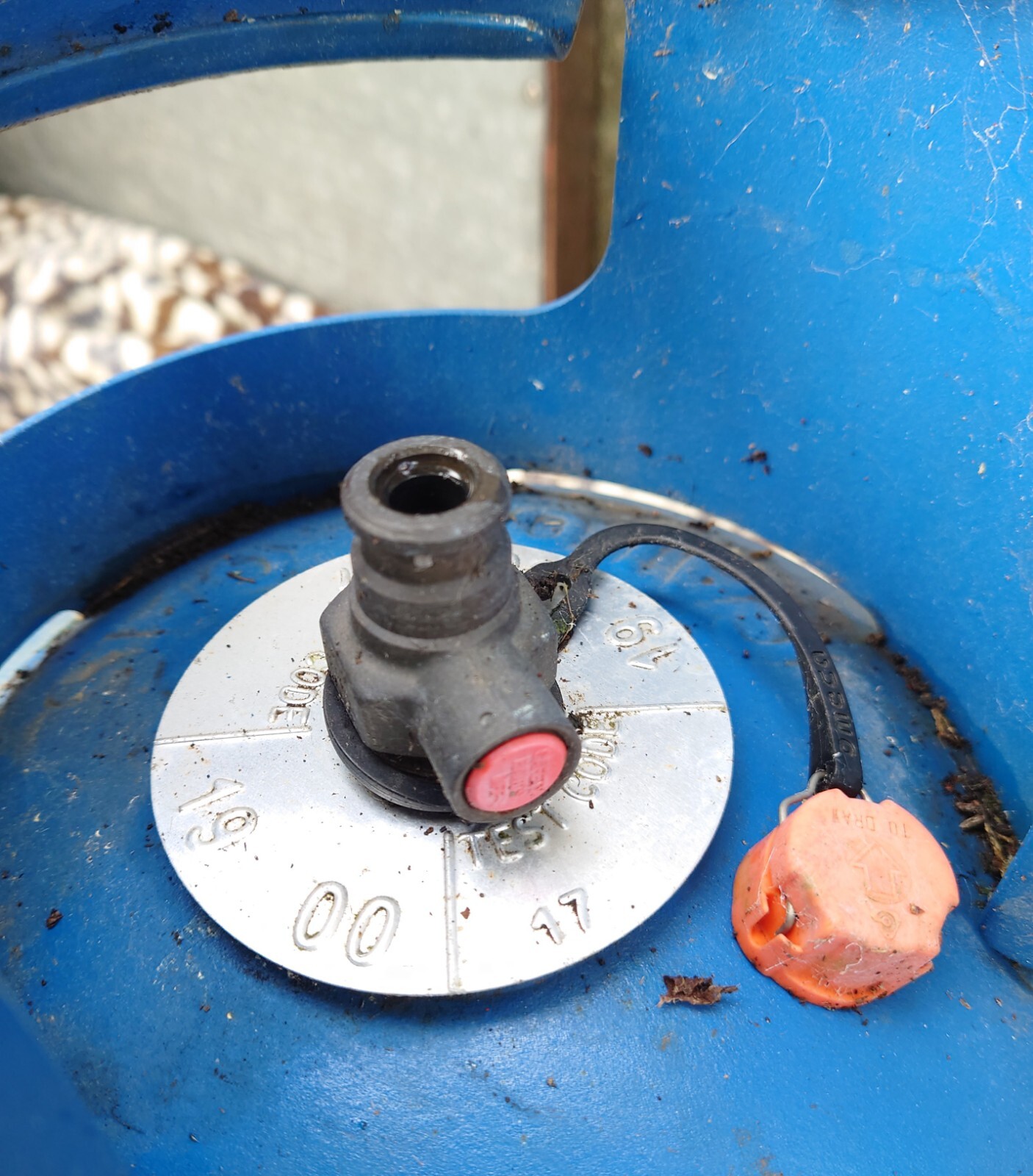 Small Blue 7kg & 4.5Kg Calor Gas Butane Bottle Camping Cylinder Caravan ...