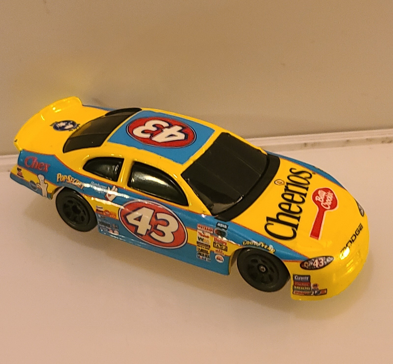 NASCAR RICHARD PETTY JOHN ANDRETTI CHEERIOS LOT OF 3 DIFFERENT 1:64 ...