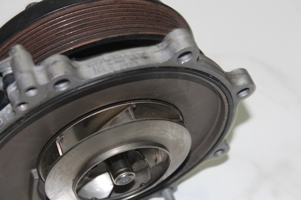 Mercedes-Benz Actros MP4 Water Pump 4712000401 A4712000401 | eBay