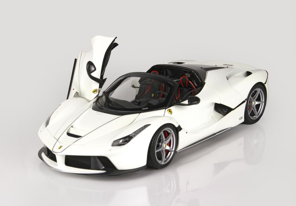 BBR Models Biano Italia Ferrari LaFerrari Aperta 1:18 Scale Diecast Car ...