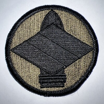 Original U.S. Army 142nd Field Artillery Brigade Subdued Merrow Edge ...