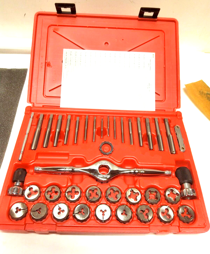 Snap-on 39 Piece Left-Hand Thread Tap and Die Set TDLH139 | Aftermarket ...