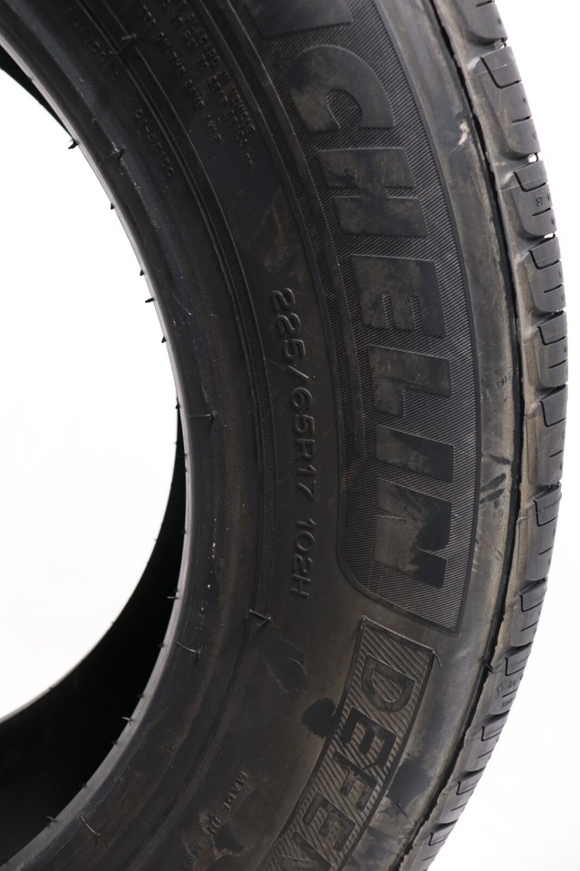 Take Off 225/65R17 Michelin Defender T+H - 102H - 10/32 No Repairs | eBay
