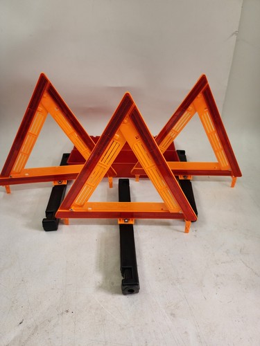Safety Triangles Strato-Flare Emergency Warning Triangle Kit 3 Pack ...