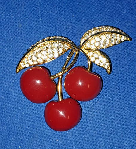 VINTAGE JOAN RIVERS SIGNED CHERRIES CLEAR RHINESTONE PIN BROOCH MUST ...