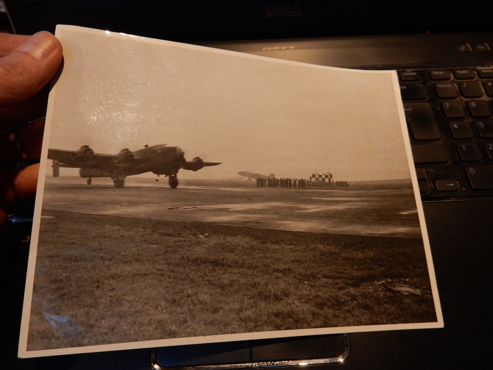 466 Squadron RAAF Halifax at Leconfield 1944 ORIG WW2 SILVER GELATIN ...