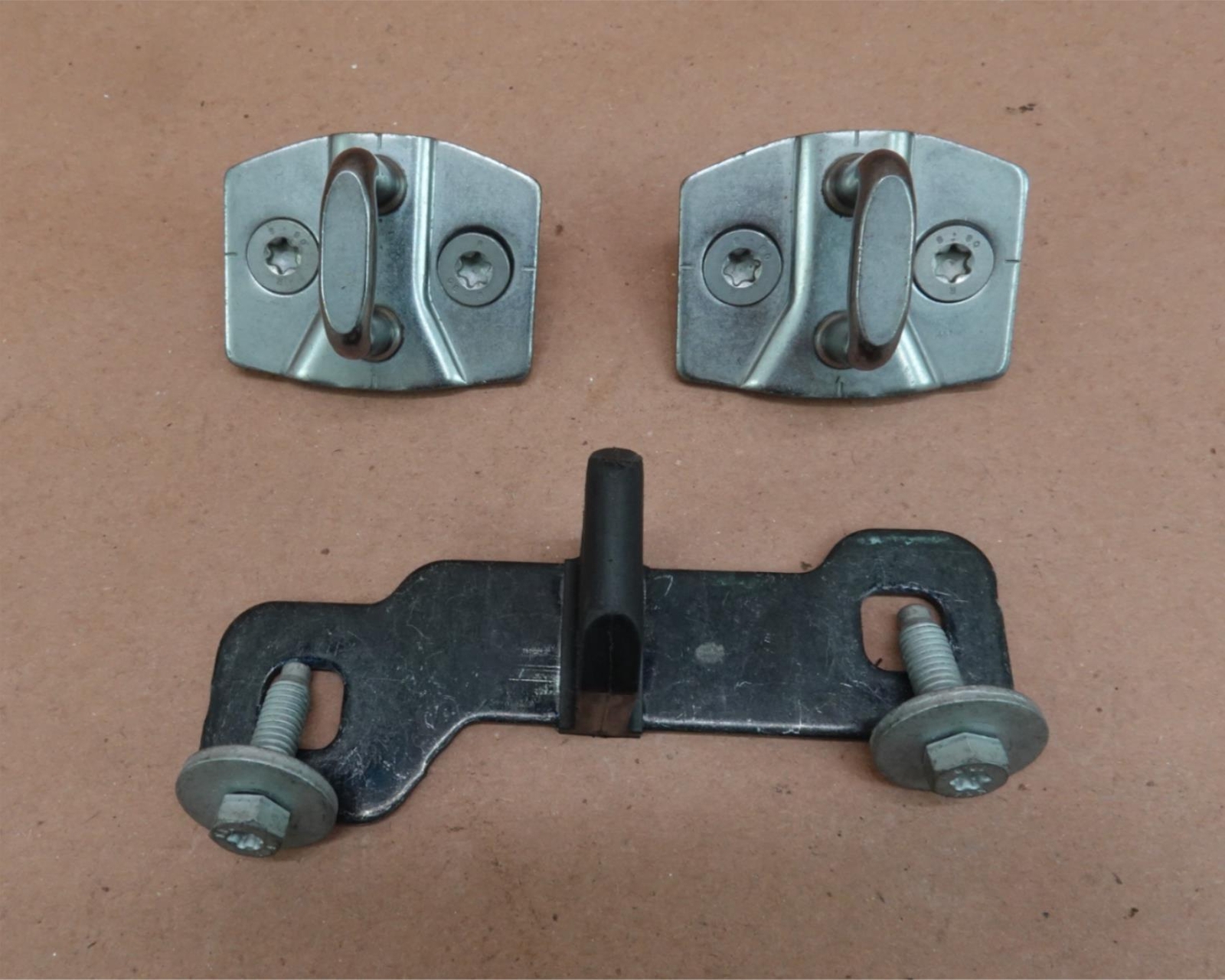 2014-2021 BMW F22 M2 228i 228XI M235 Door Catch / Latch Set w Bolts | eBay