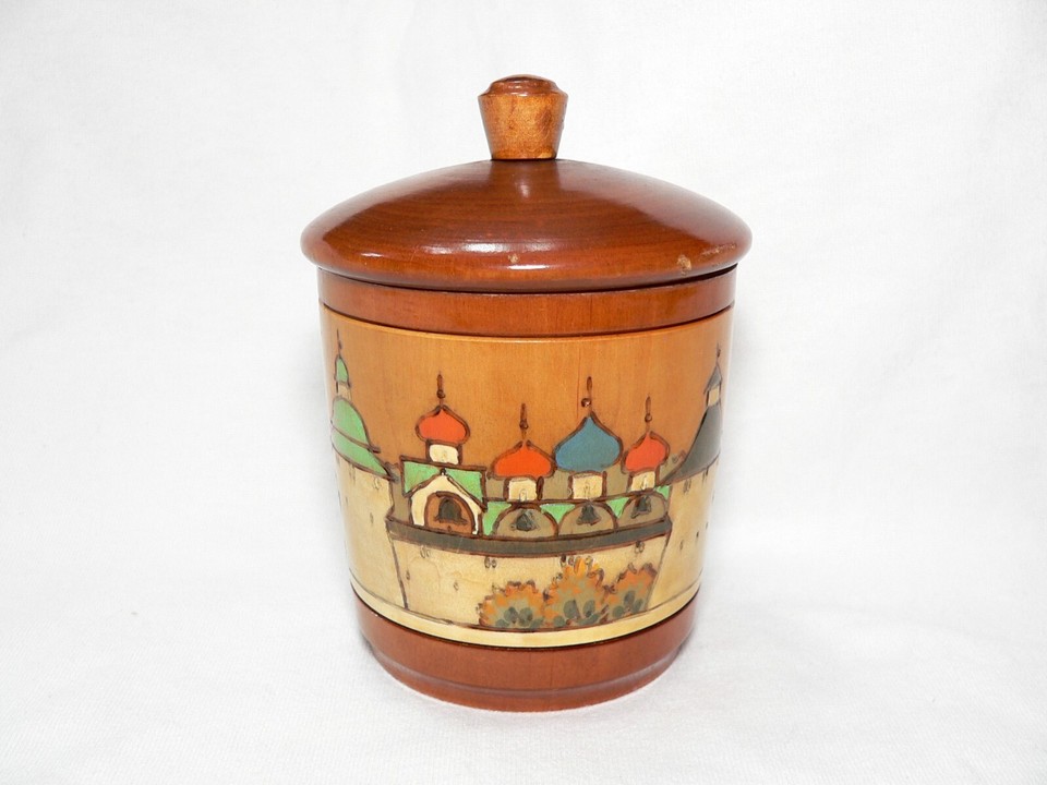 Russian Lacquered Round Wooden Box Cannister - Kremlin Wall Scene | eBay