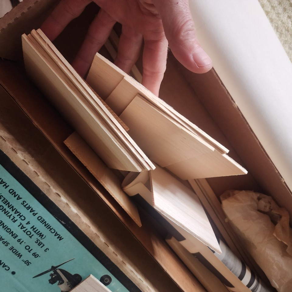 VINTAGE RCM BIRDIE BASIC TRAINER RADIO CONTROL RC PLANE WING KIT UNASSEMBLED | eBay