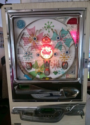 Vintage 1974 SANKYO Pachinko Machine WORKS GREAT-LIGHTS TOO Comes w ...