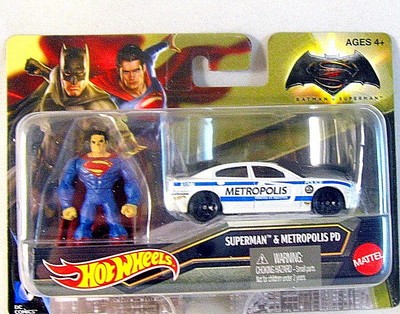 SUPERMAN AND METROPOLIS PD,(CAR+FIGURE) HOTWHEELS 1:64 DIECAST CAR ...