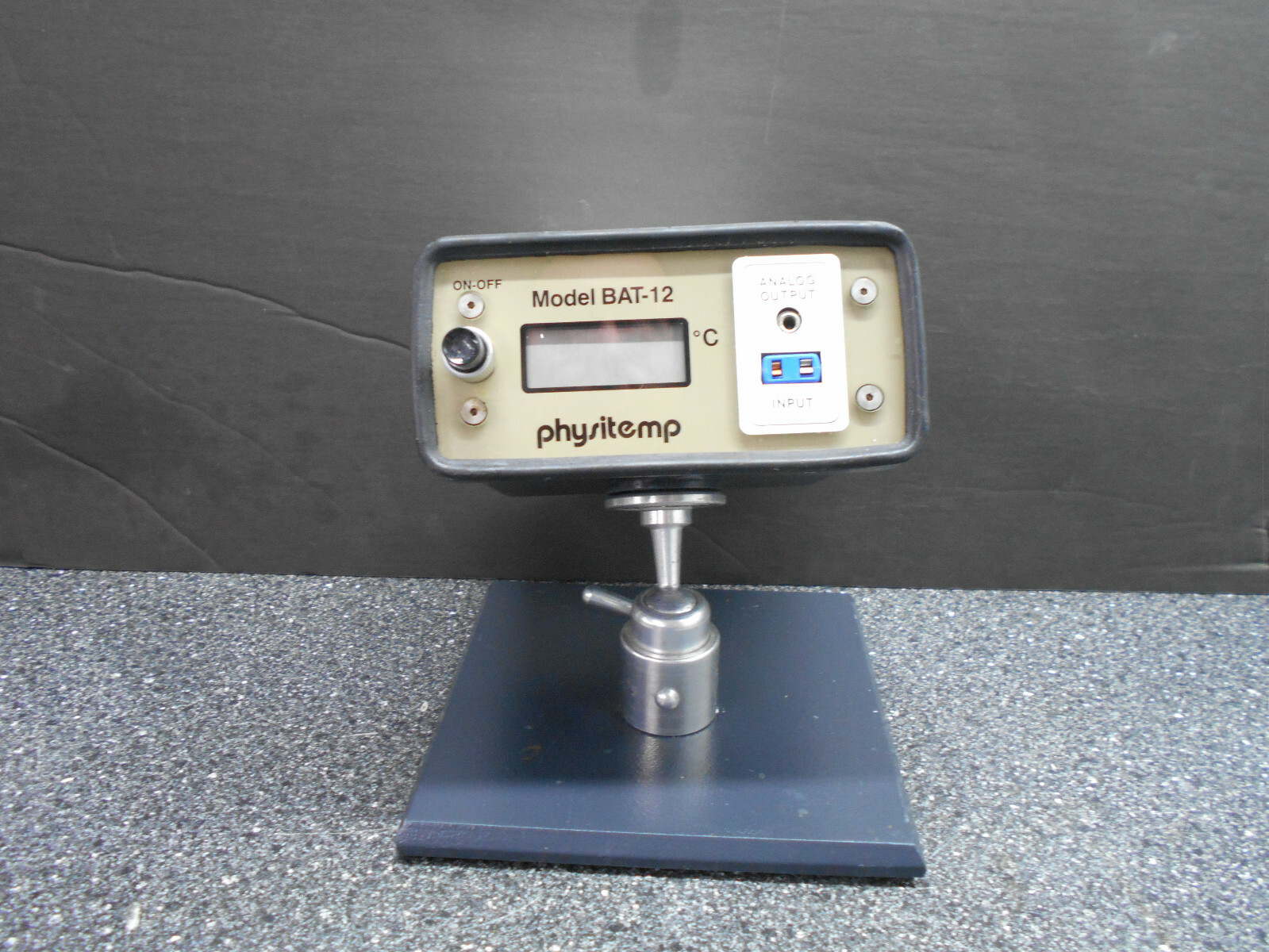 PHYSITEMP MODEL BAT-12 MICROPROBE THERMOMETER W/ STAND | eBay