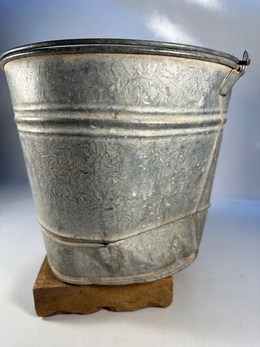 Vntg Galvanized Metal Farm Bucket Lived a Hard Working Life...Now Home ...
