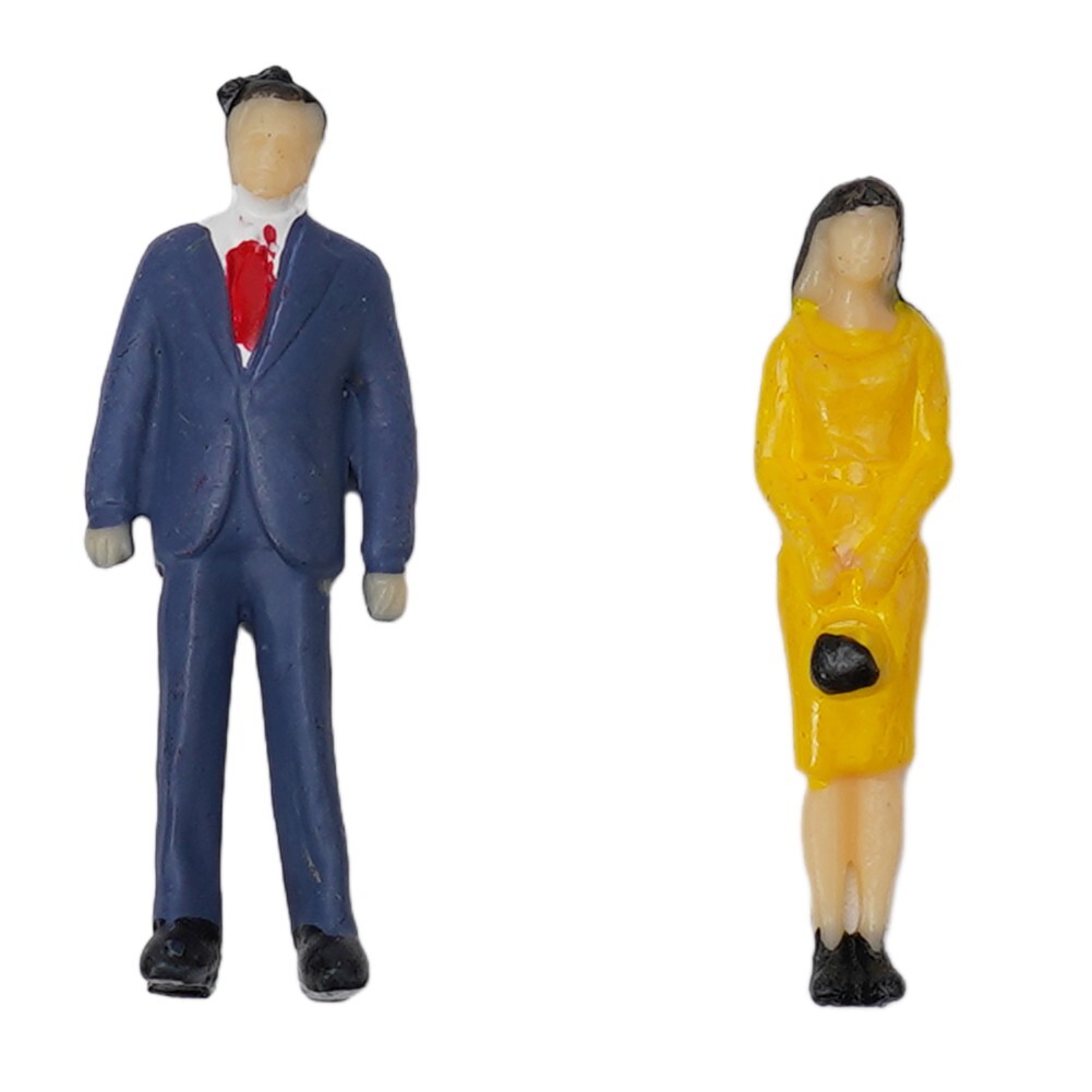 « Améliorez vos scènes de train mannequin avec 100 figurines peintes à ...
