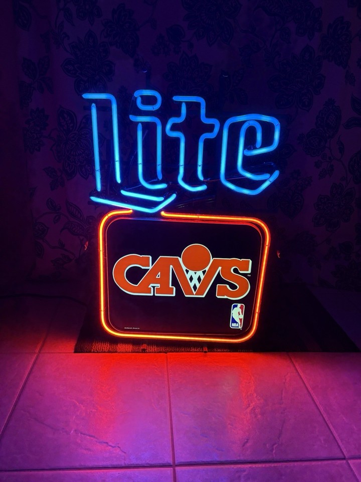 Vintage Miller Lite Beer Cleveland Cavs Cavaliers Neon Bar Sign - Retro ...