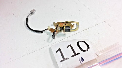 TOYOTA avalon CAMRY corolla trunk latch striker 64620-06010 64621-12070 ...