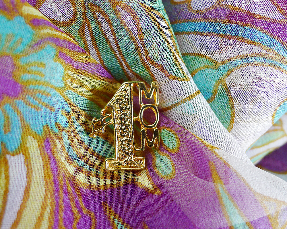 Number One Mom Pin, Mom Is Number 1 Celebrate Her with this Lapel Pin ...