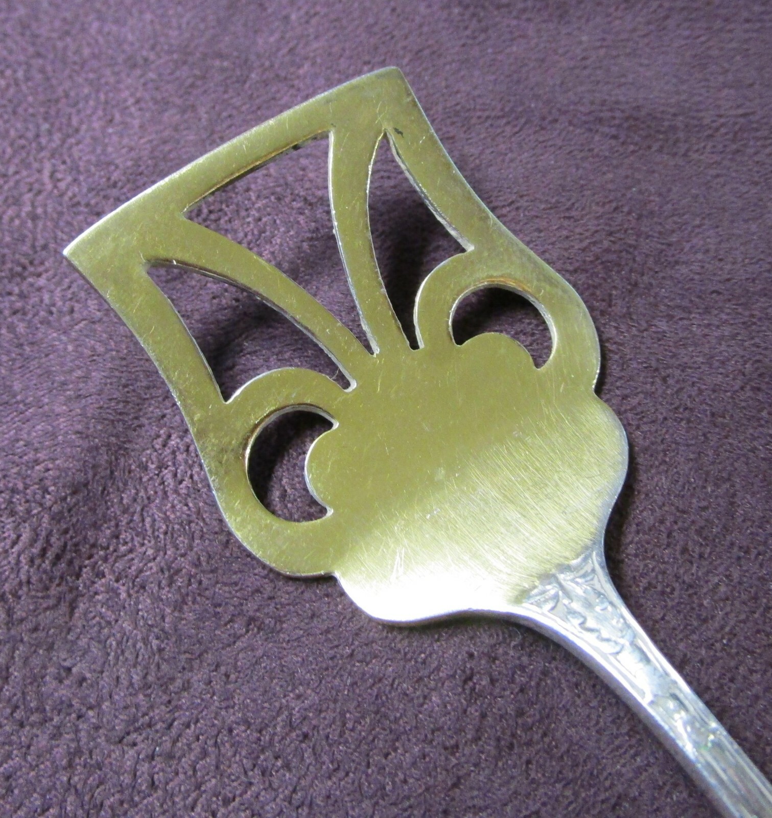 ROMANSKI Pattern FRAGET 4 Petit Four Lifters Silverplate CH Monogram ...