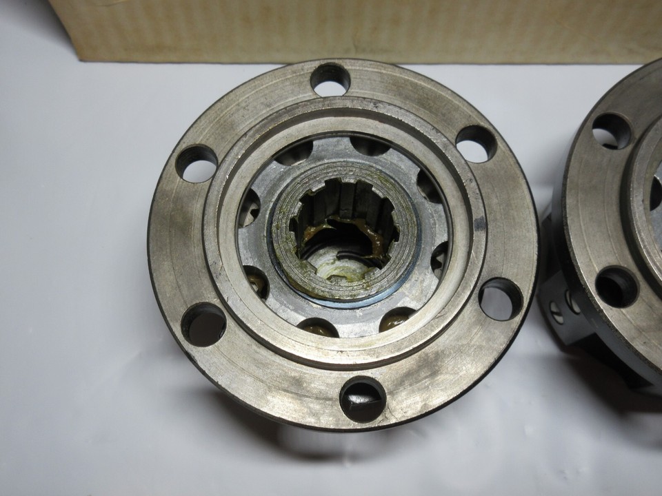 NOS Selectro Locking Hubs 11024 GPW Willys MB CJ2A CJ3A CJ3B M38 CJ5 10 ...