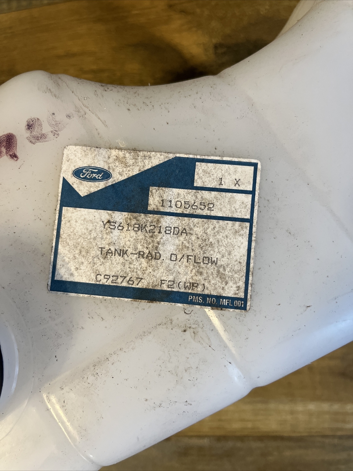 Genuine+Ford+Fiesta+Mk4+Radiator+Overflow+Expansion+Tank+1105652 for ...