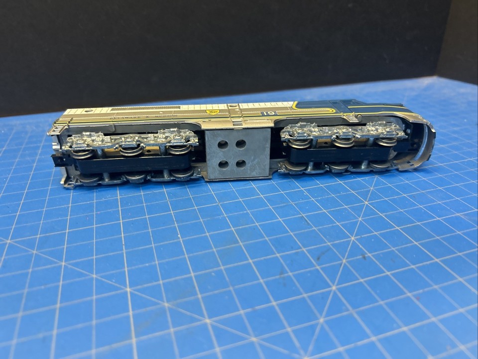 HO Scale ALCO PA-3 Locomotive Delaware & Hudson D&H - Tested | eBay