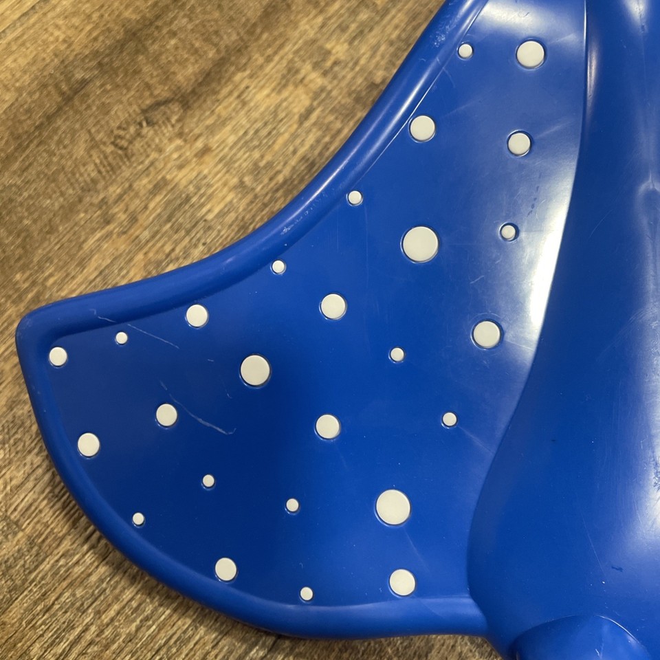 STINGRAY - Bright Starts Disney Finding Nemo Baby Jumper Toy ...