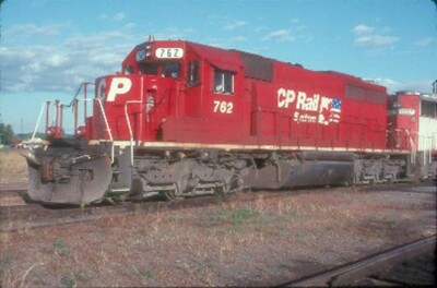 CP 762 SD-40-2 (CANADIAN PACIFIC) --- Original Slide T2-9 | eBay