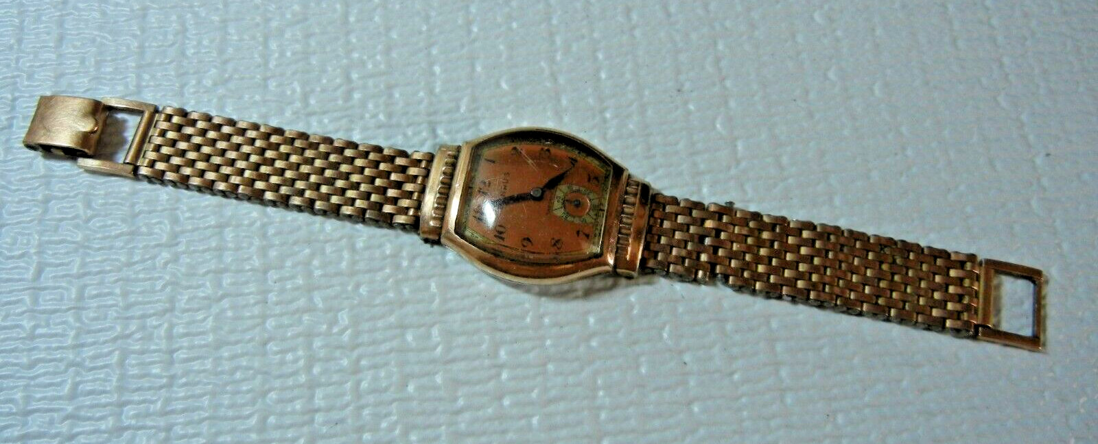 Vintage BENRUS Copper Dial "Tank" Watch with Unique L… - Gem