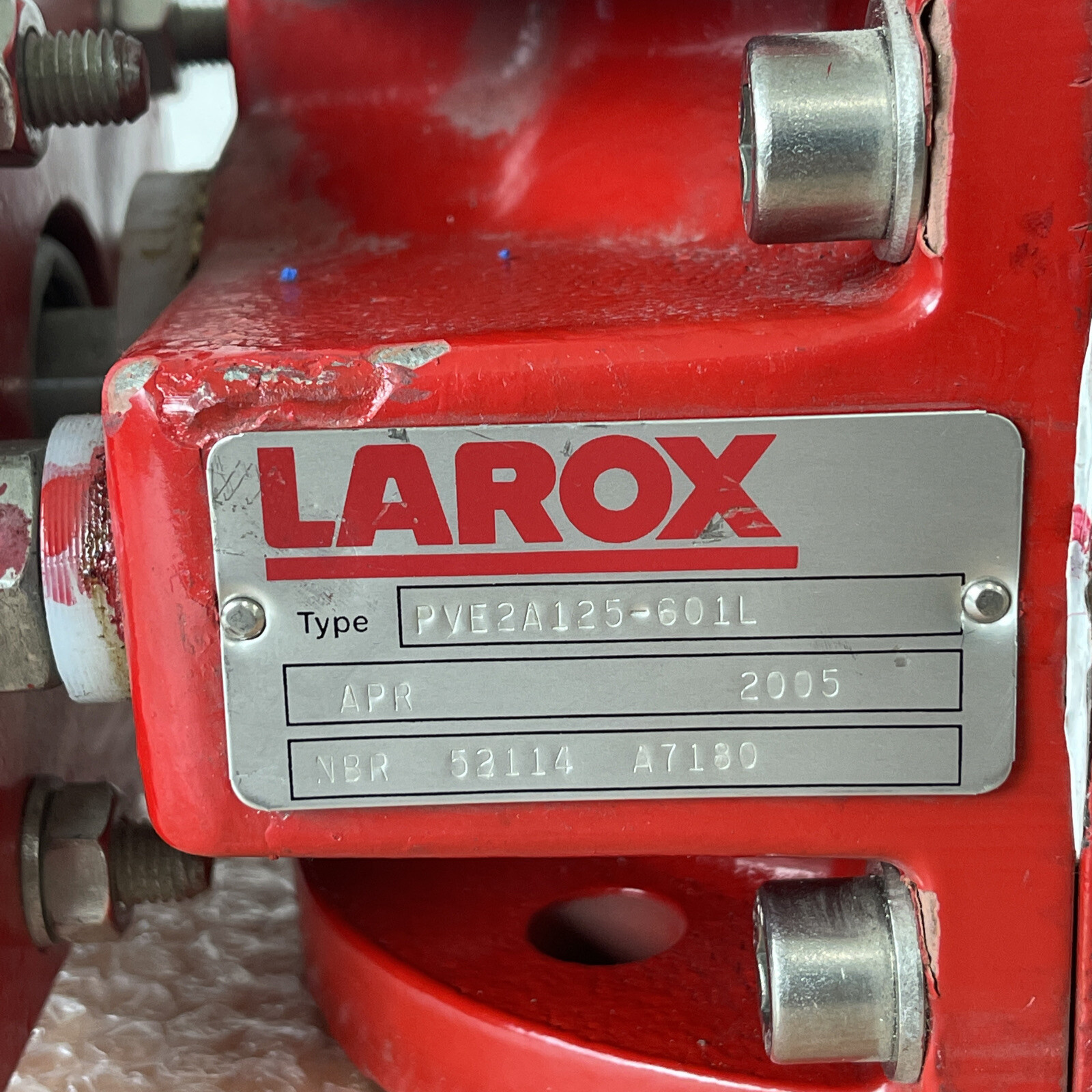 NEW OLD STOCK- LAROX PVE2A125-601L Actuated Pinch Valve || FAST SHIPPED ...