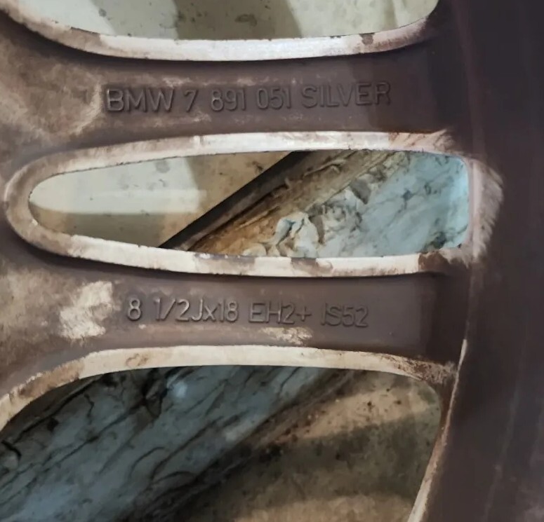 BMW E88 Series Rims Wheels STAGGERED 18" 7.5 ET49 8.5 ET52 Style 261M ...