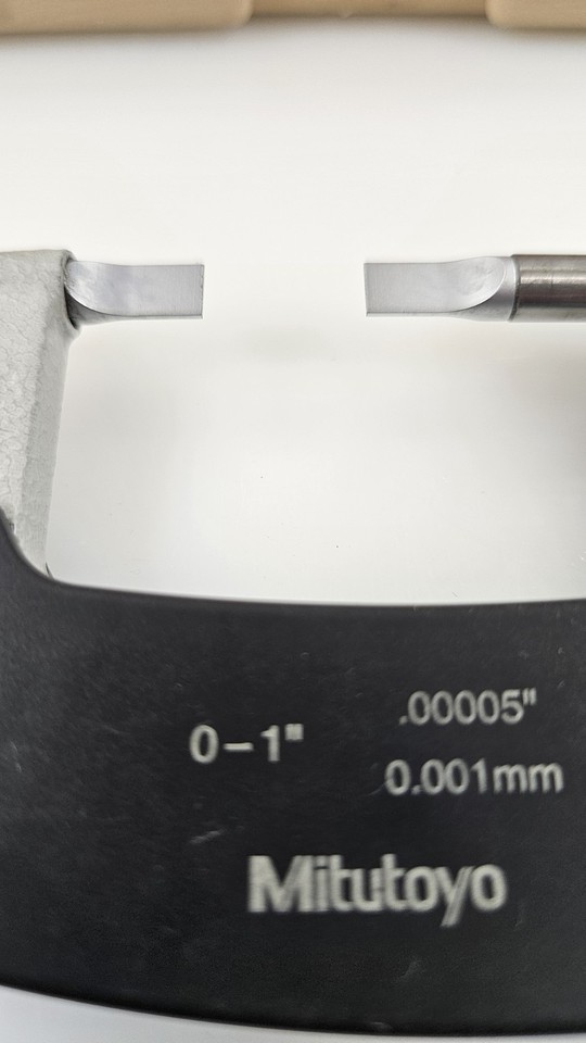Mitutoyo 422-330 Digimatic Blade Micrometer 0-1"《Priced To Sell》U.S ...